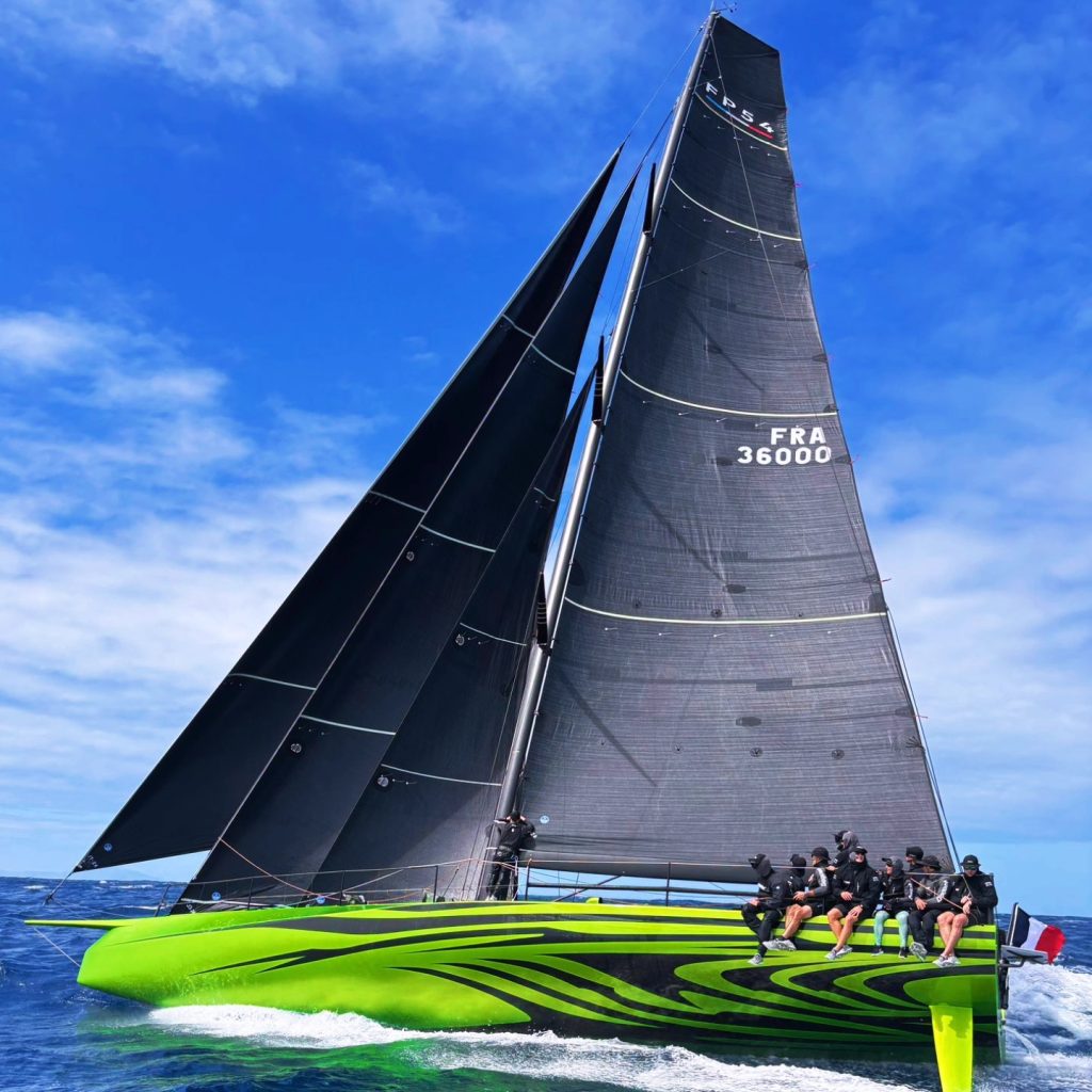 Scandinavian Yacht Racing - BLUR